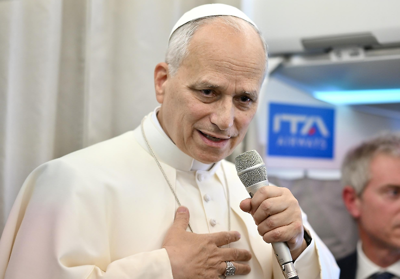 Leone XIV e quel piccolo libro che rivela la sua anima: “La pratica della presenza di Dio” - Il ...